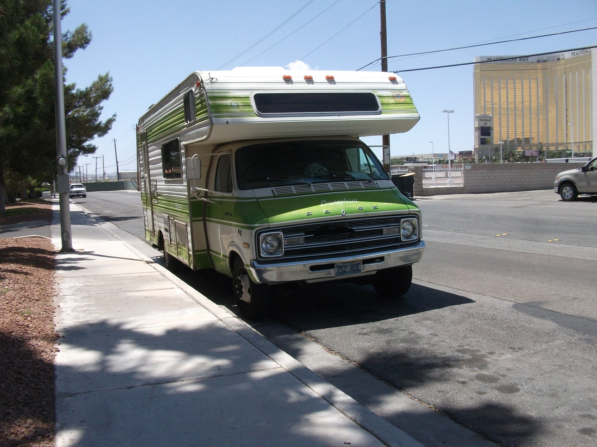 A Beginner's Guide to Motorhome Adventures - Confused Julia